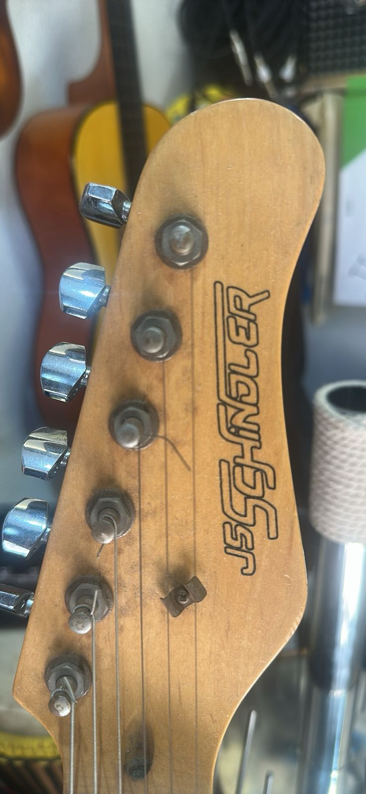 Electric guitar JS Schindler | Instrument Network